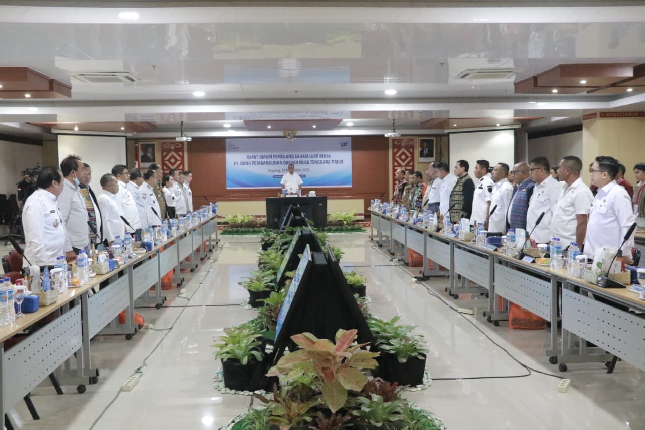 RUPS LB 2025 Tandai Babak Baru Transformasi dan Profesionalisme Bank ...